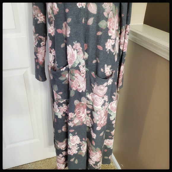 LuLaRoe | Sweaters | Lularoe Sarah Cardigan Medium Fleece Nwt | Poshmark